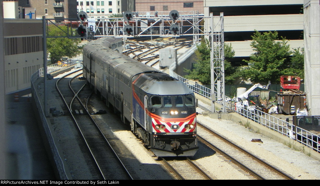 METX 406 leading Rock Island #515